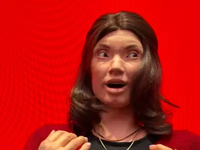 Amira, la perturbadora robot con inteligencia artificial y gestos ...