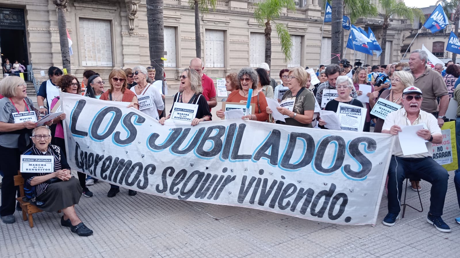Situación de los jubilados en Argentina: qué pasa con los aumentos ...