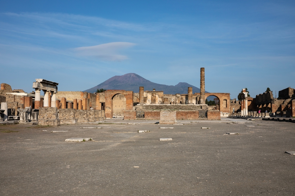 Pompeya: descifran grafitis inéditos de alto contenido sexual ...